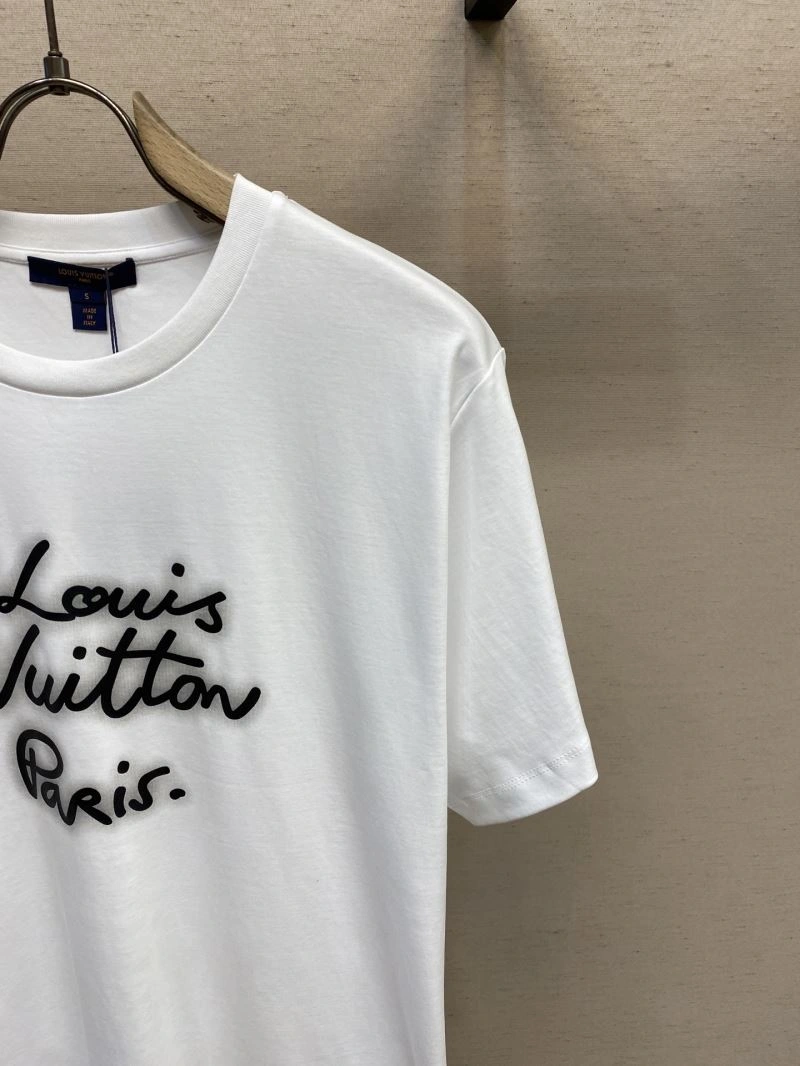 Precise copy Louis Vuitton T-Shirts