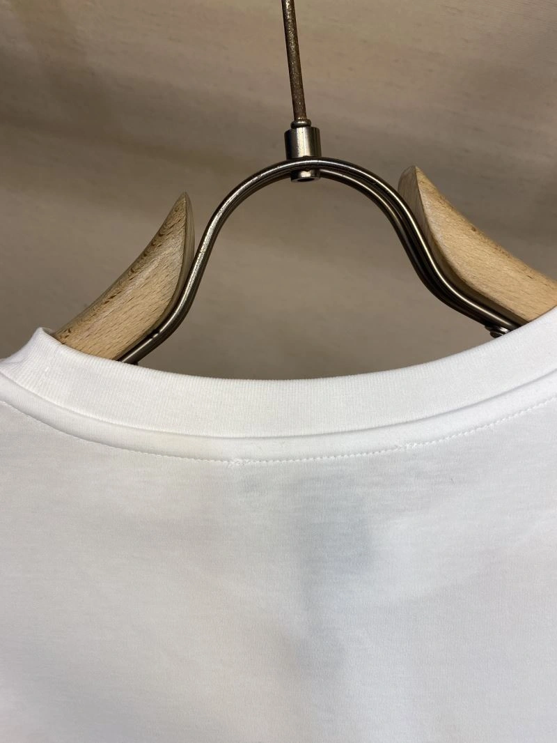 Precise copy Louis Vuitton T-Shirts