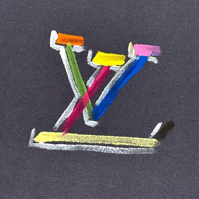 Accurate model Louis Vuitton T-Shirts