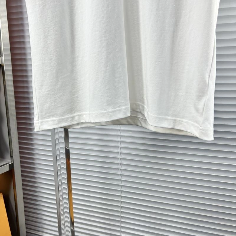 Top match Louis Vuitton T-Shirts