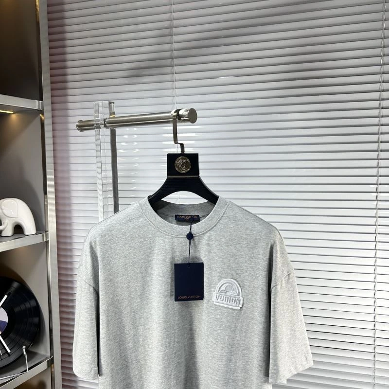 1:1 copy Louis Vuitton T-Shirts