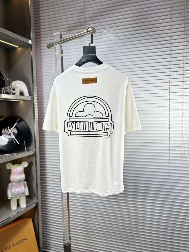 Low-cost Louis Vuitton T-Shirts