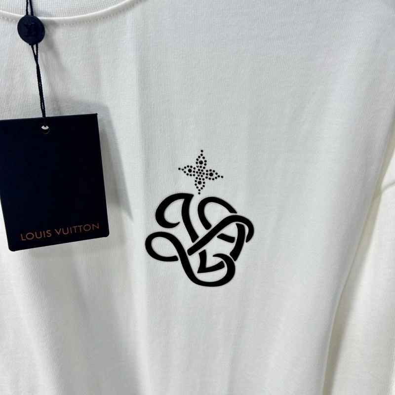Low-cost Louis Vuitton T-Shirts