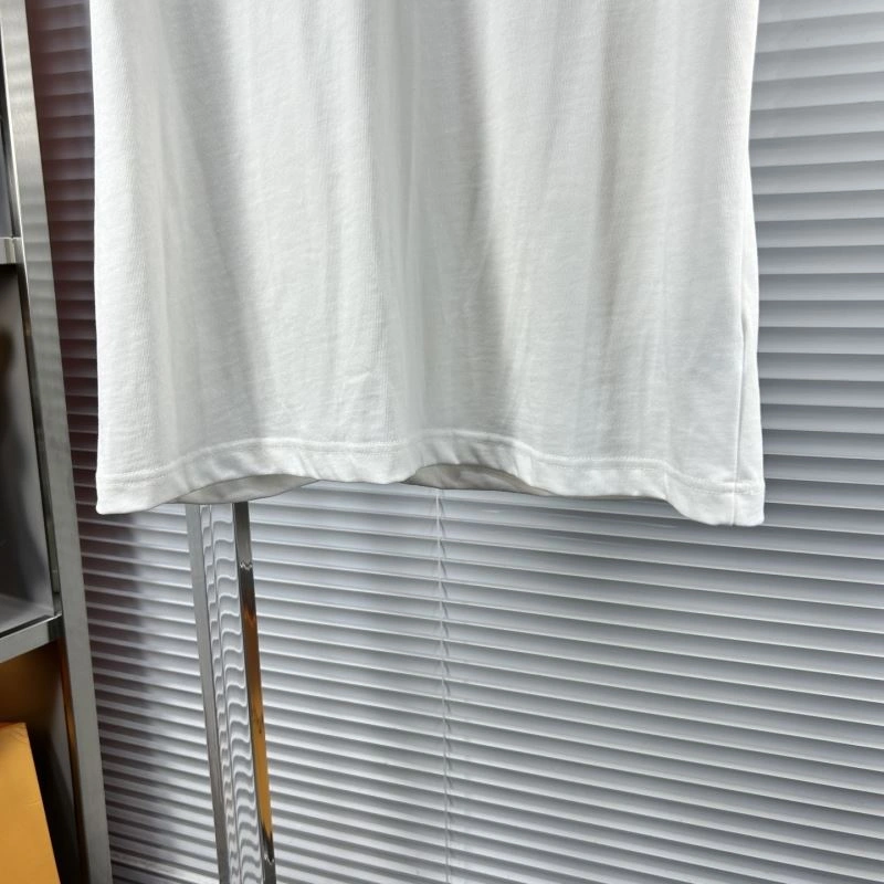 Low-cost Louis Vuitton T-Shirts