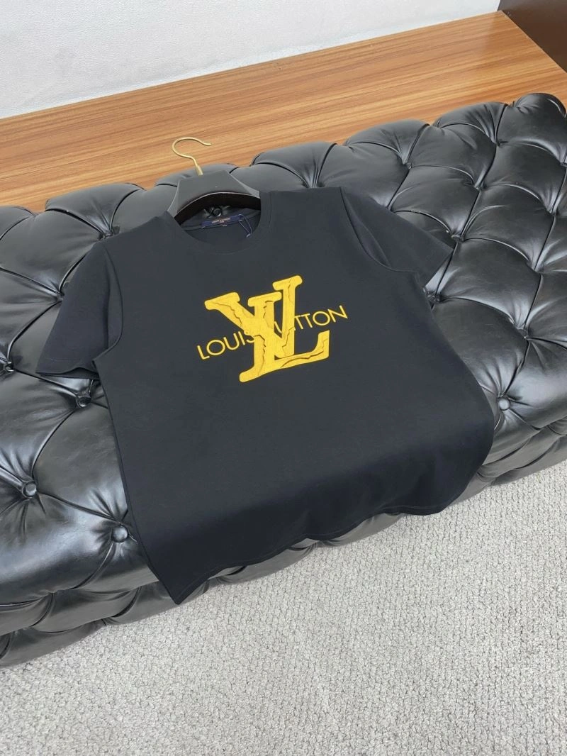 Cut-rate Louis Vuitton T-Shirts