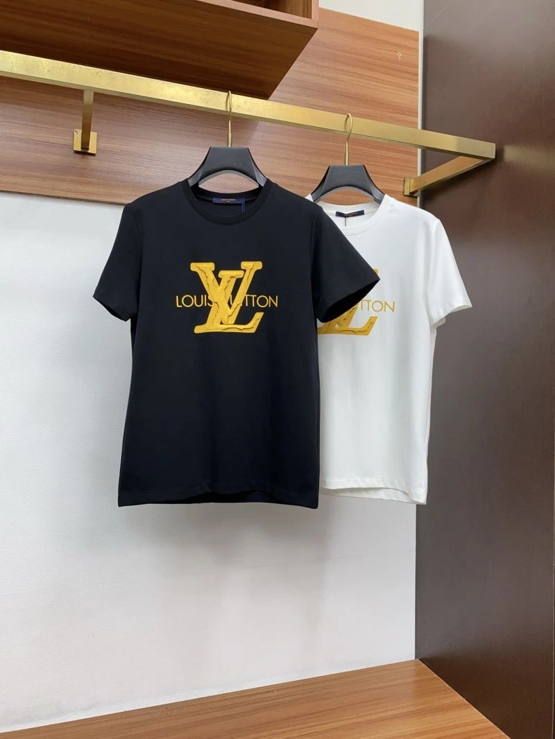 Bargain Louis Vuitton T-Shirts