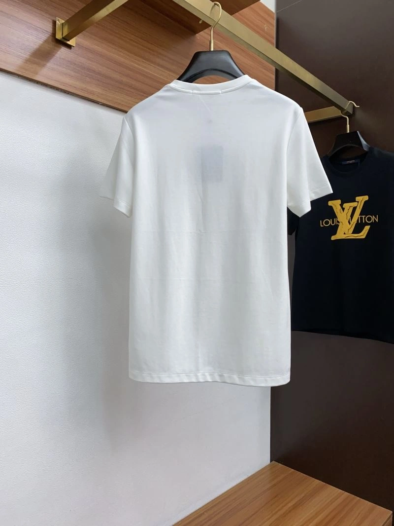 Bargain Louis Vuitton T-Shirts