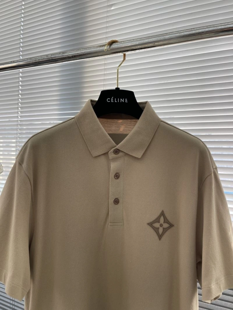 Accurate model Louis Vuitton T-Shirts
