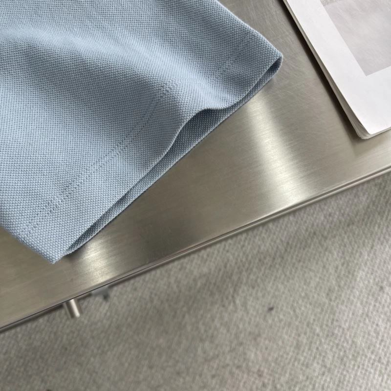 Exact replica Louis Vuitton T-Shirts
