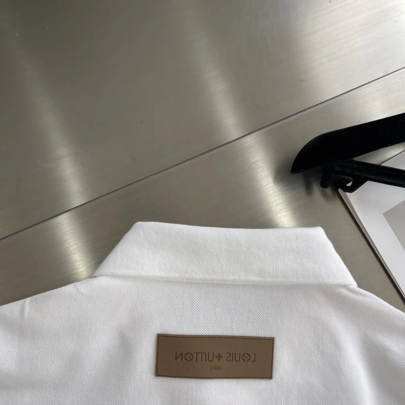 High fidelity Louis Vuitton T-Shirts
