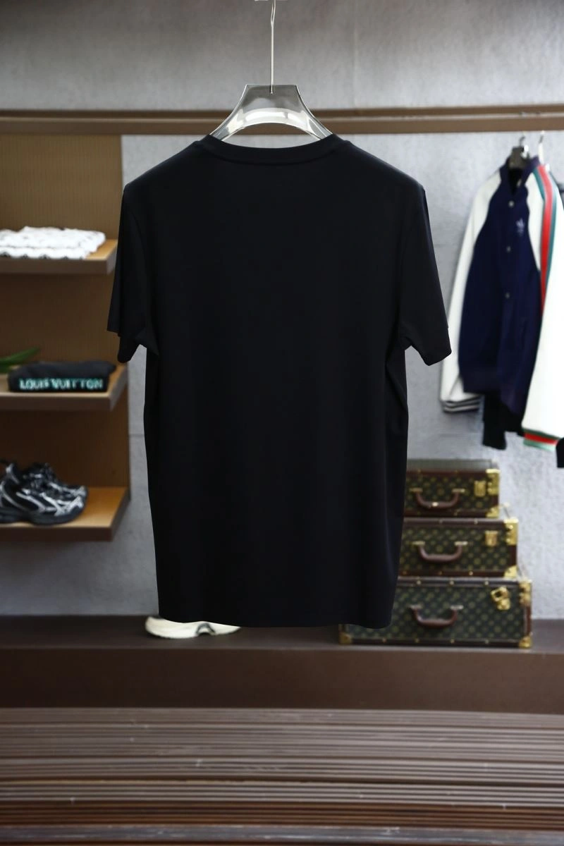 Factory-made Louis Vuitton T-Shirts