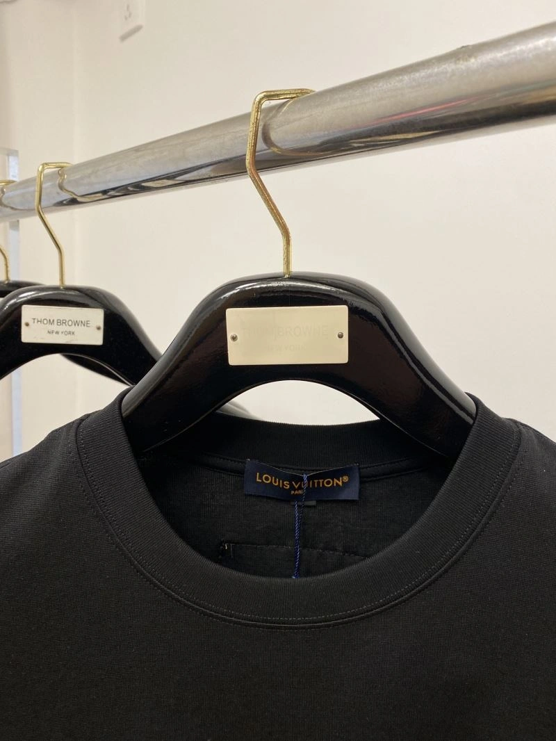 Inexpensive Louis Vuitton T-Shirts