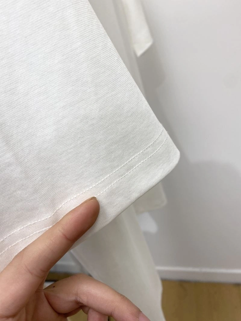 High accuracy Louis Vuitton T-Shirts