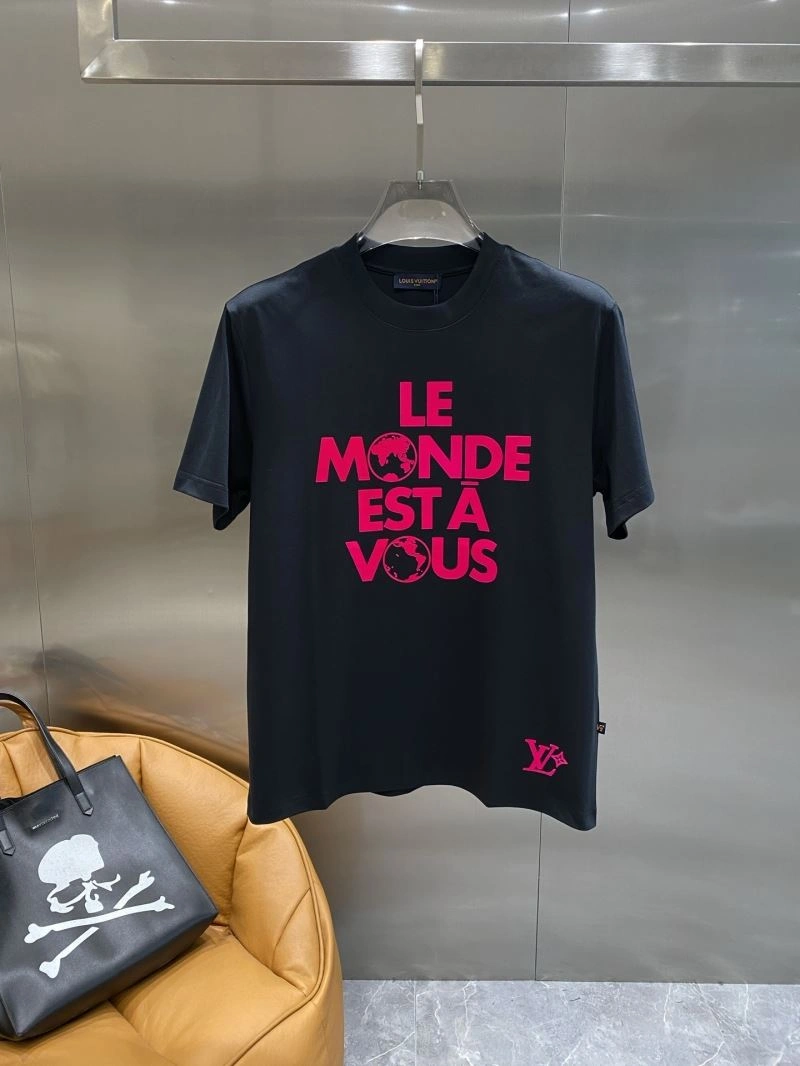 Top match Louis Vuitton T-Shirts