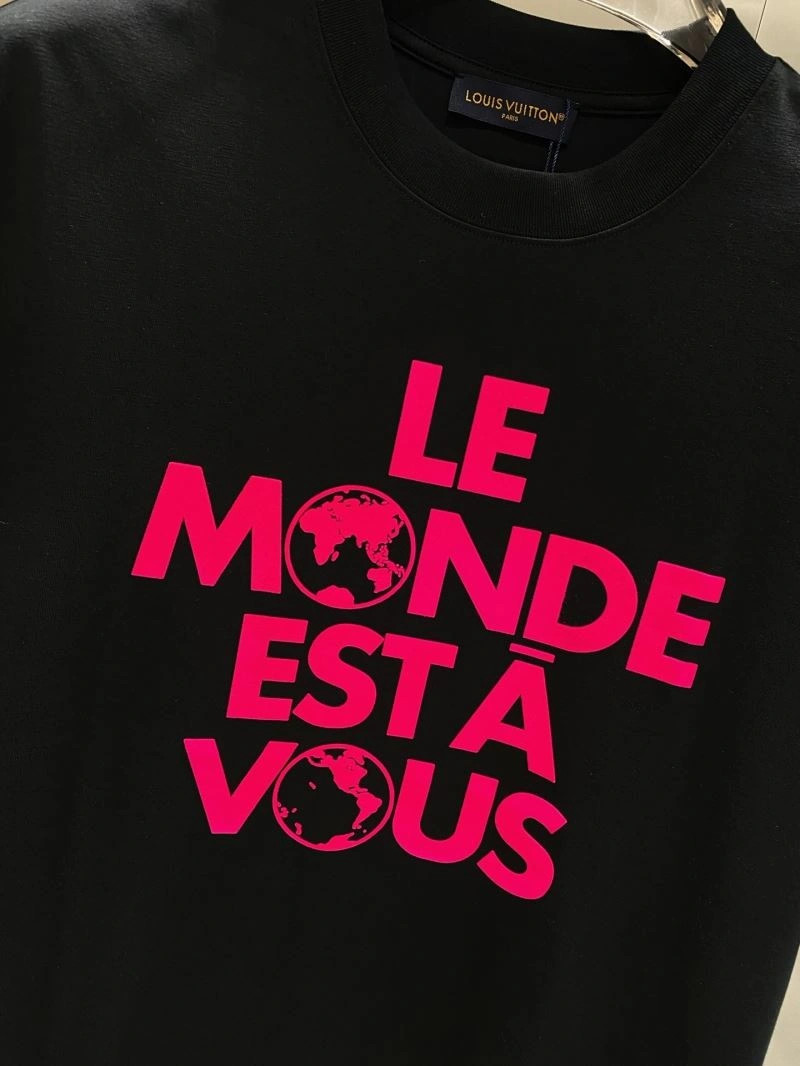 Top match Louis Vuitton T-Shirts