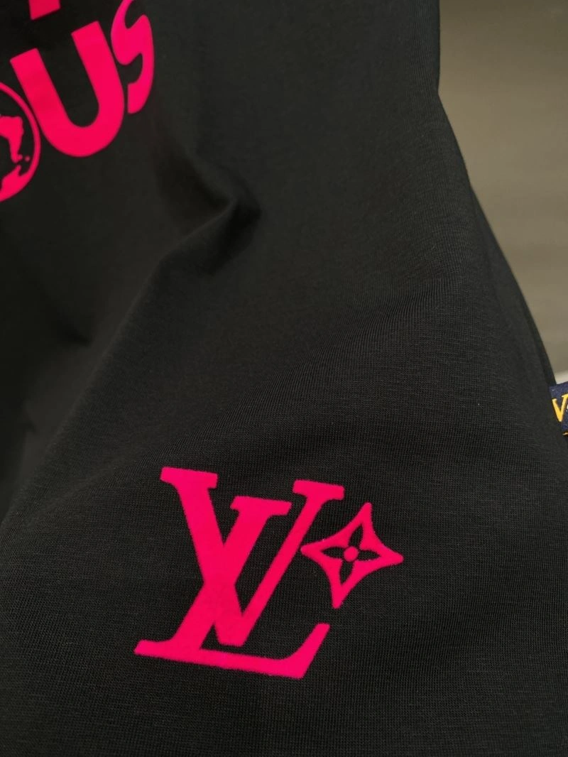 Top match Louis Vuitton T-Shirts