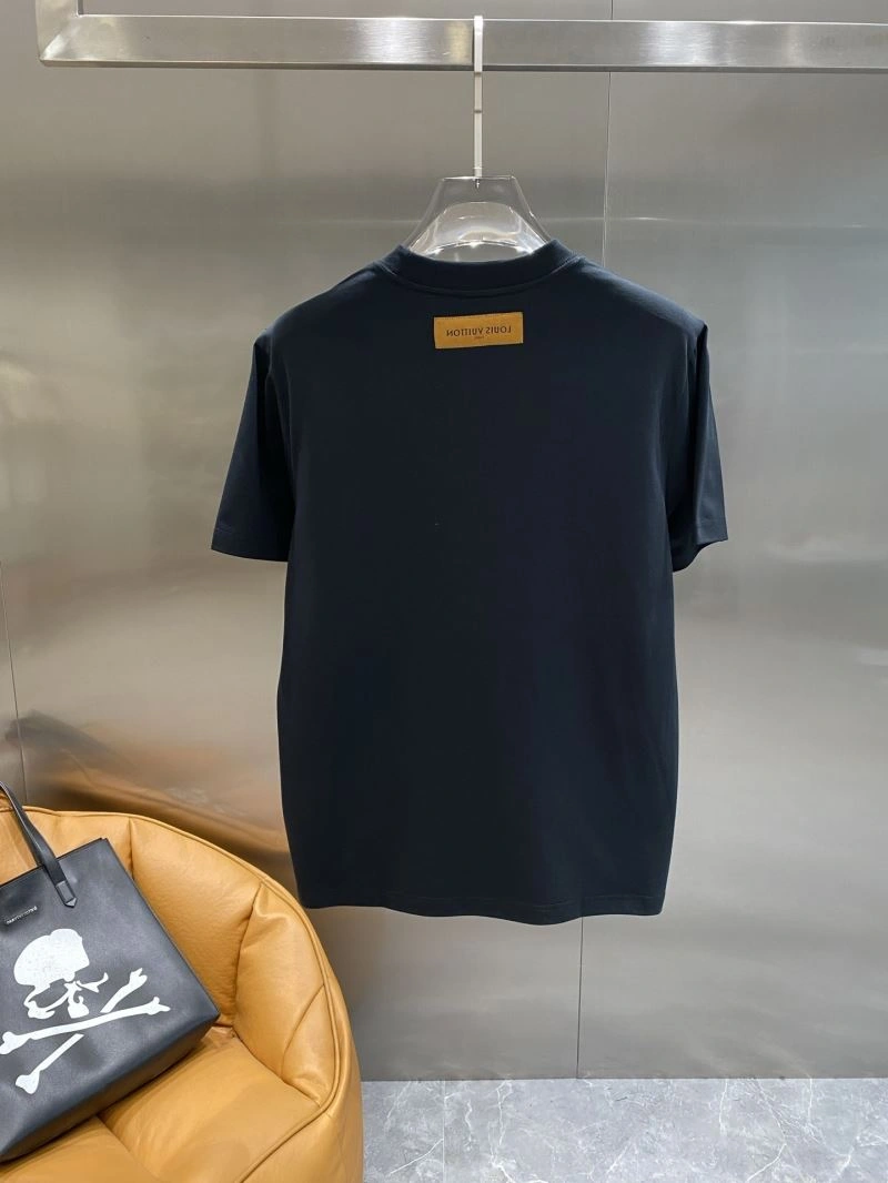 Top match Louis Vuitton T-Shirts