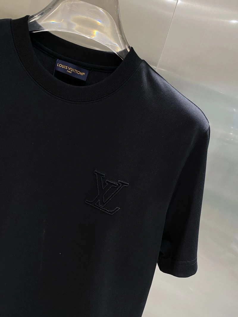 Factory-made Louis Vuitton T-Shirts