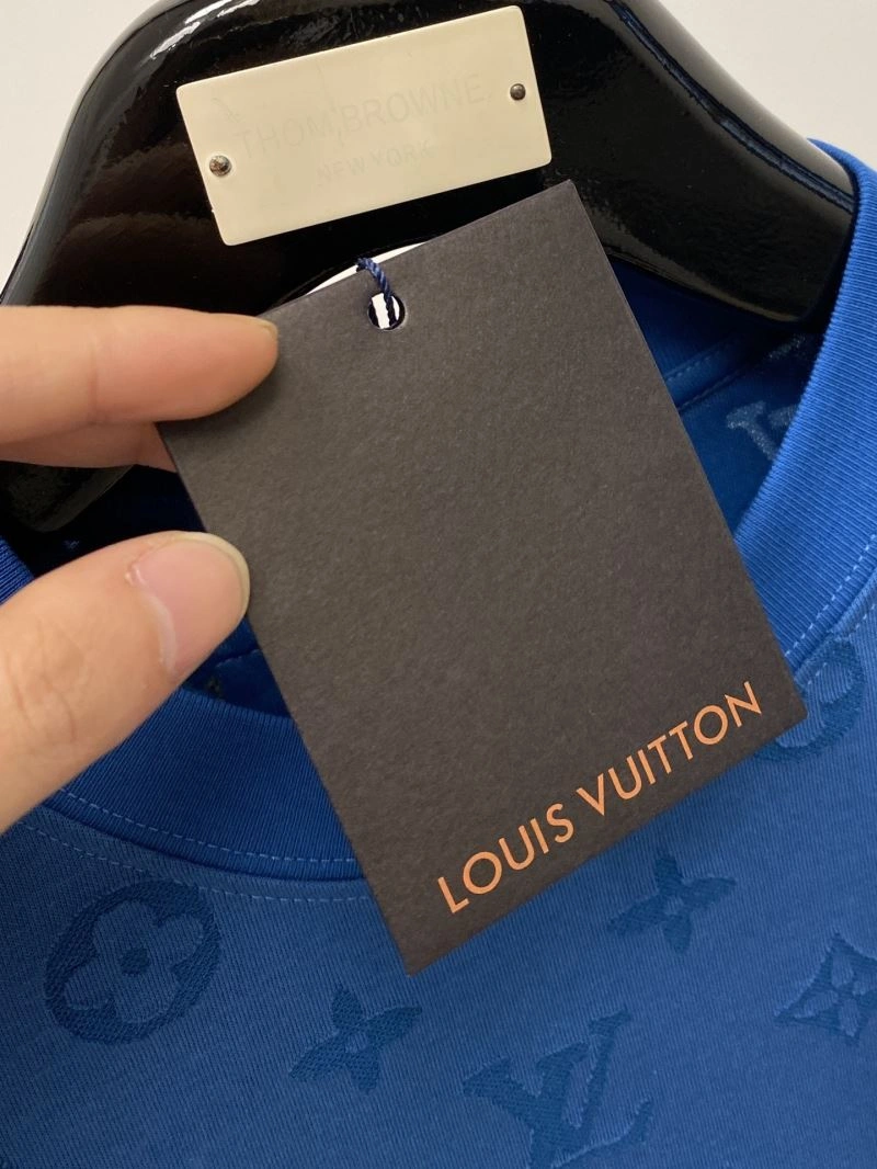 Bargain Louis Vuitton T-Shirts