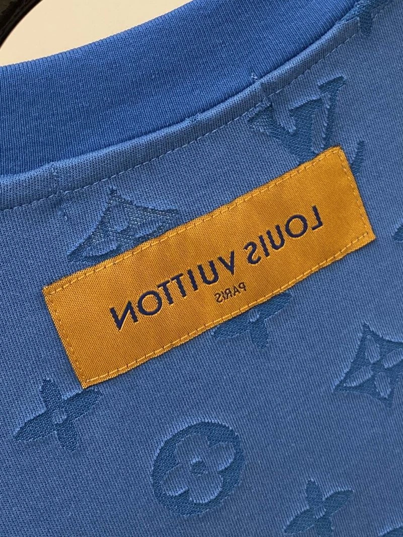 Bargain Louis Vuitton T-Shirts