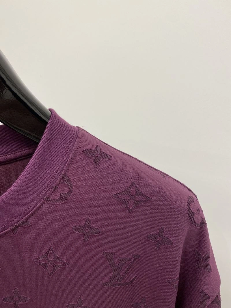 Indistinguishable Louis Vuitton T-Shirts