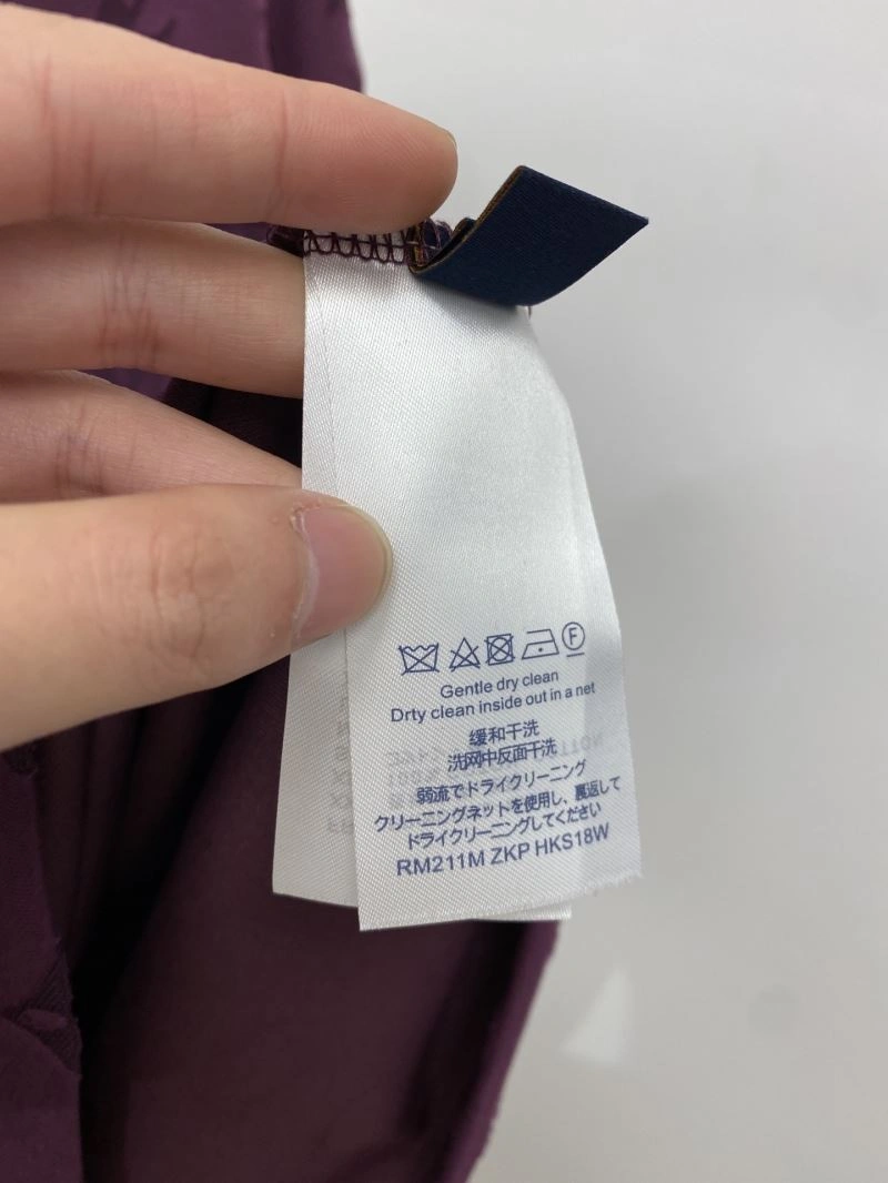 Indistinguishable Louis Vuitton T-Shirts