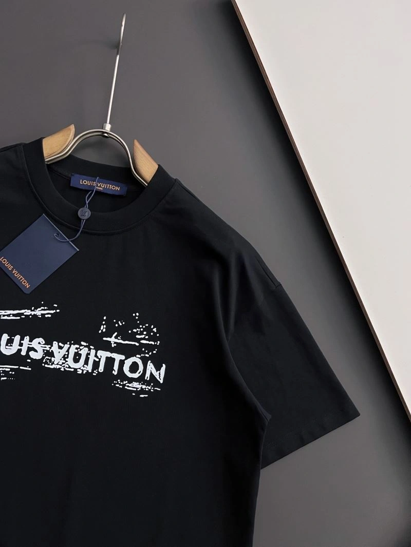 High fidelity Louis Vuitton T-Shirts