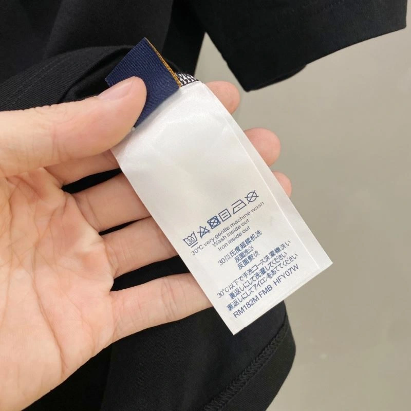 Precise copy Louis Vuitton T-Shirts