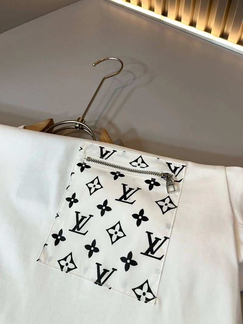 Factory-made Louis Vuitton T-Shirts
