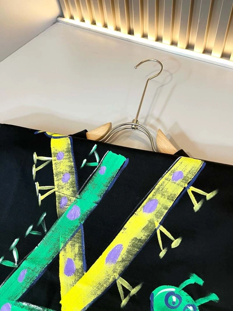Genuine Louis Vuitton T-Shirts