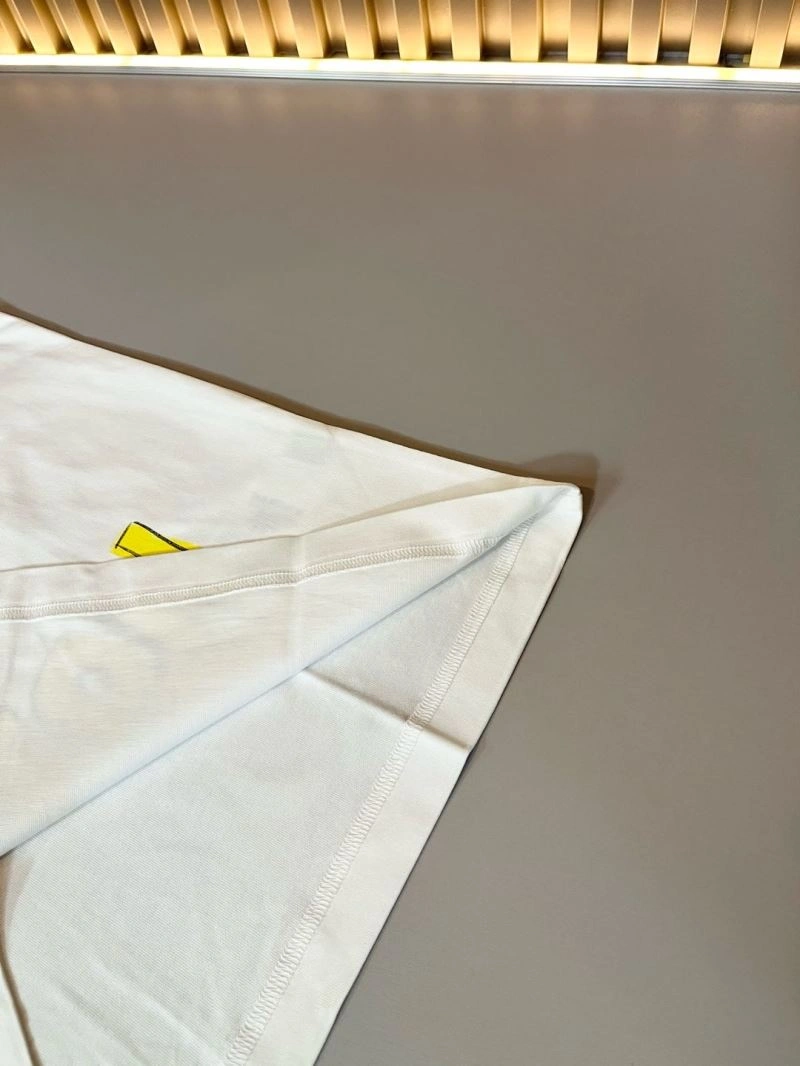 Cut-rate Louis Vuitton T-Shirts