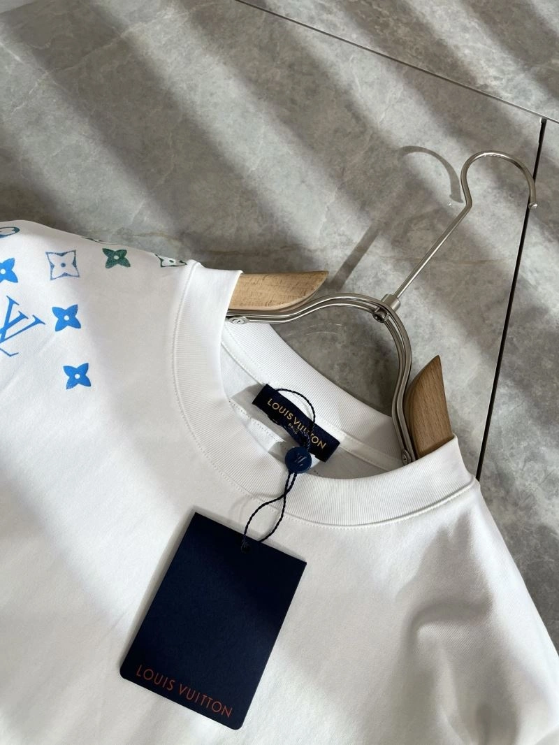 Inexpensive Louis Vuitton T-Shirts