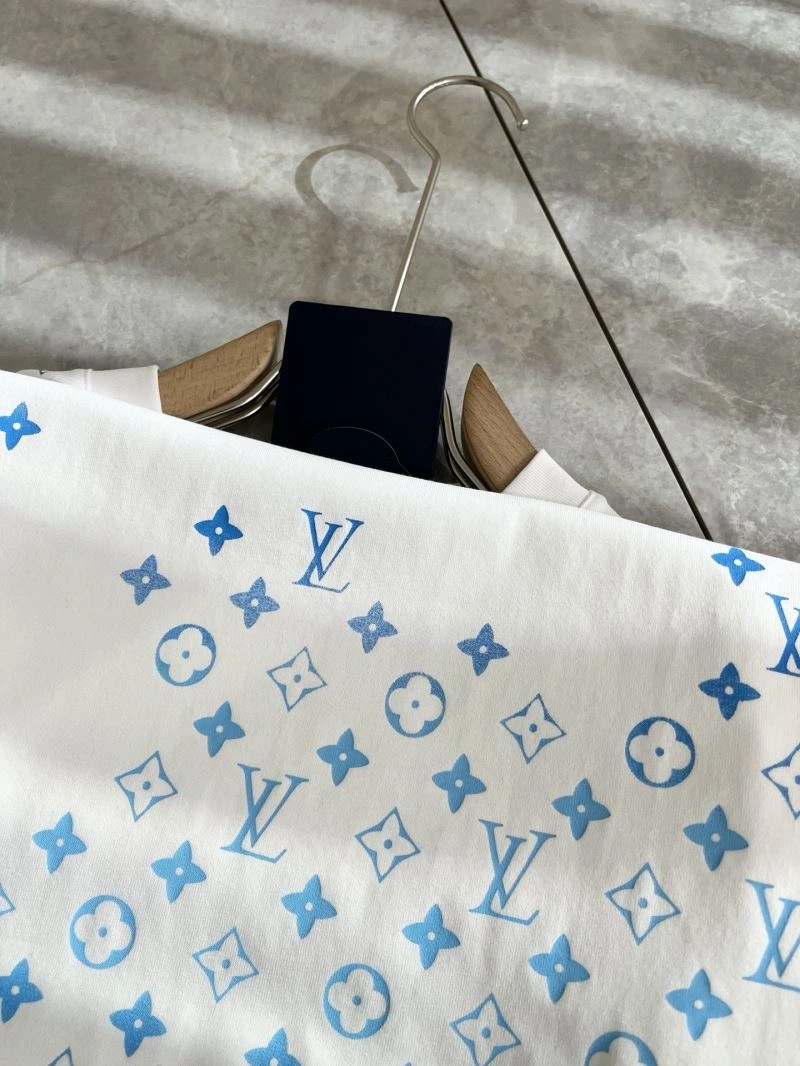 Inexpensive Louis Vuitton T-Shirts