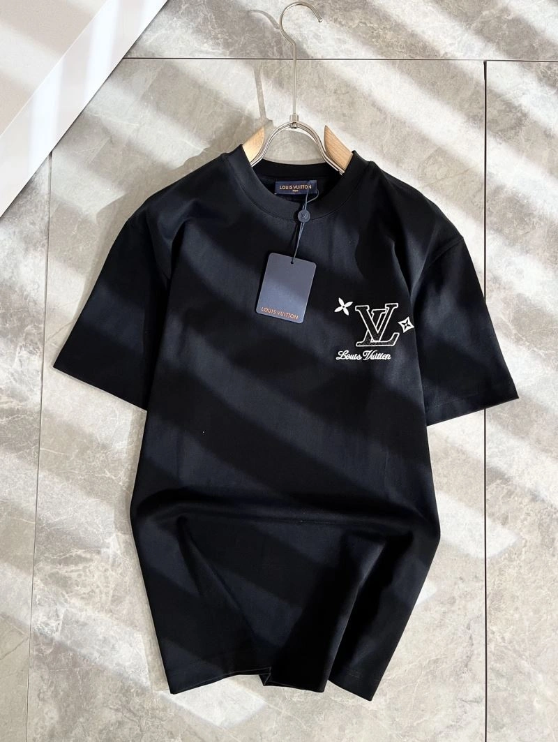 Perfect replica Louis Vuitton T-Shirts
