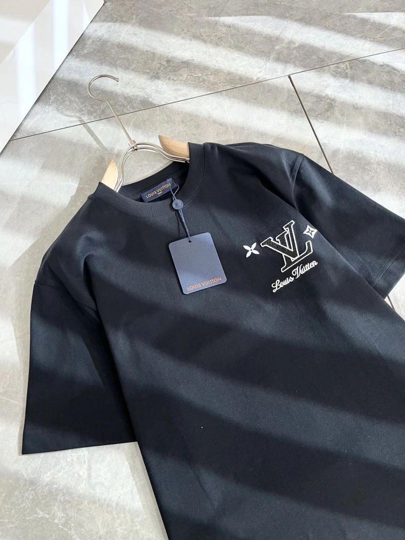 Perfect replica Louis Vuitton T-Shirts