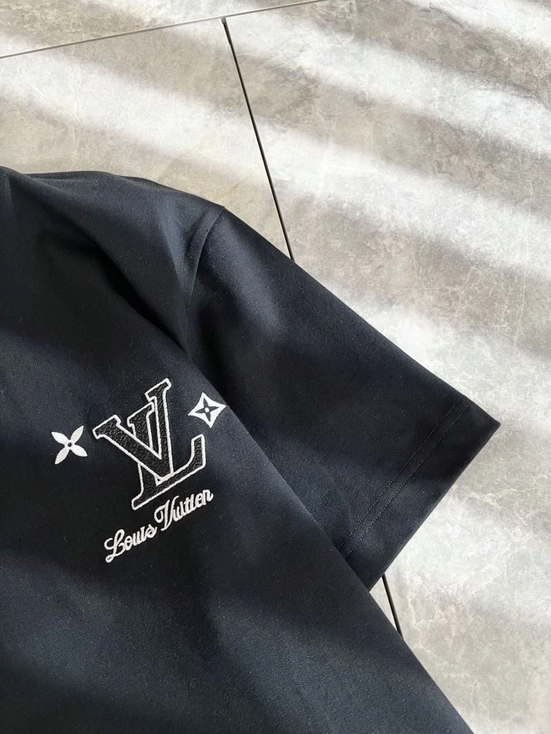 Perfect replica Louis Vuitton T-Shirts