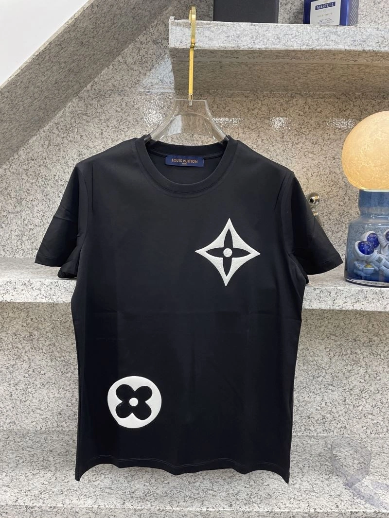 Factory-made Louis Vuitton T-Shirts