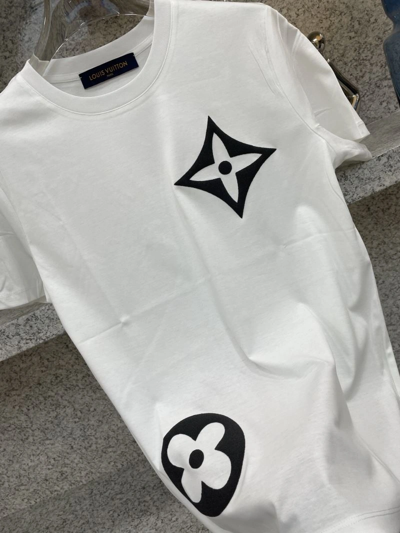 Factory-made Louis Vuitton T-Shirts