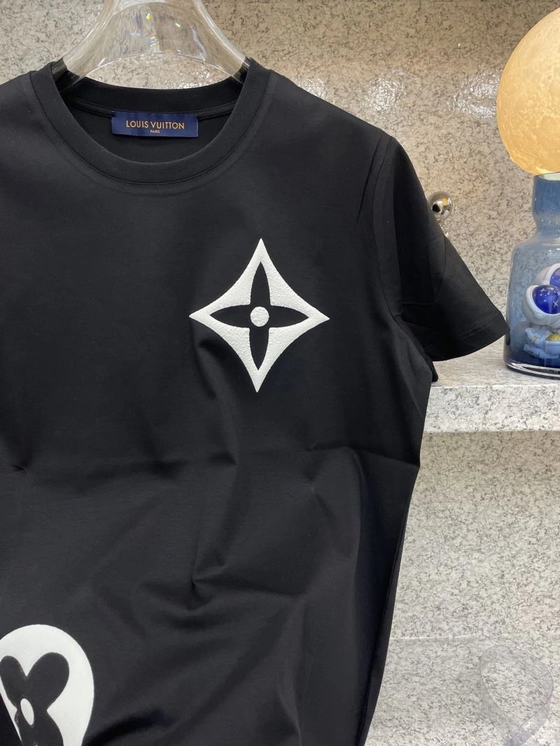 Factory-made Louis Vuitton T-Shirts