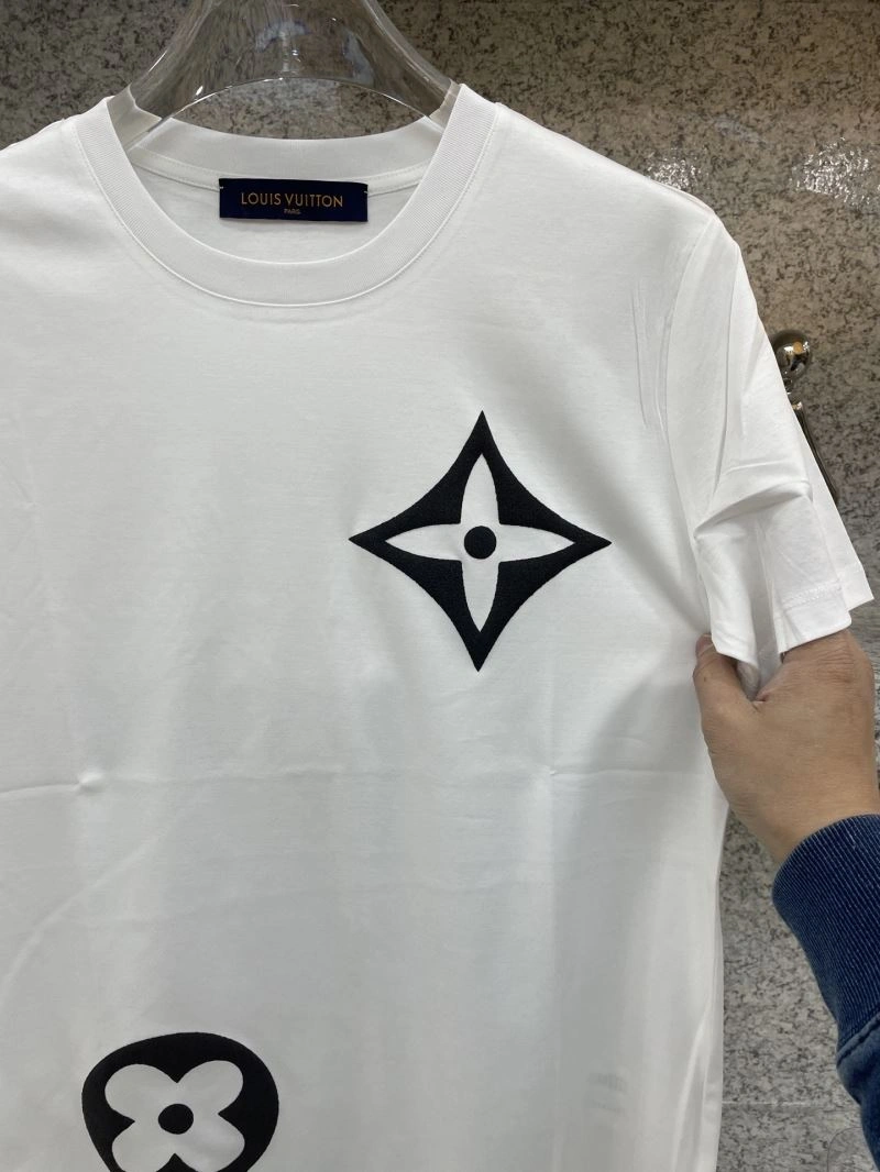 Factory-made Louis Vuitton T-Shirts