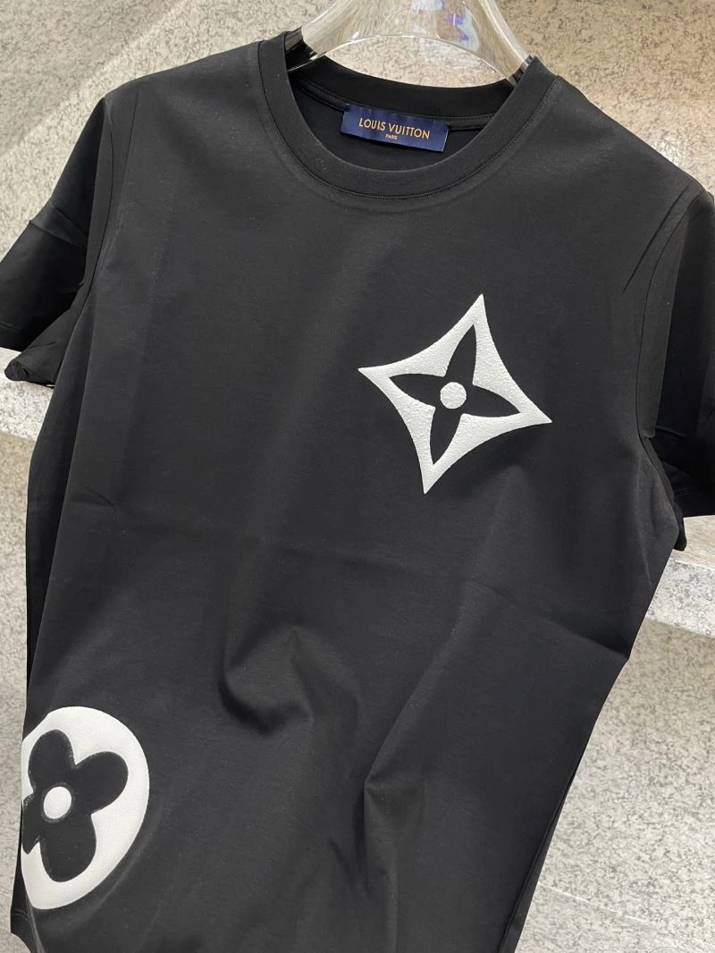 Factory-made Louis Vuitton T-Shirts