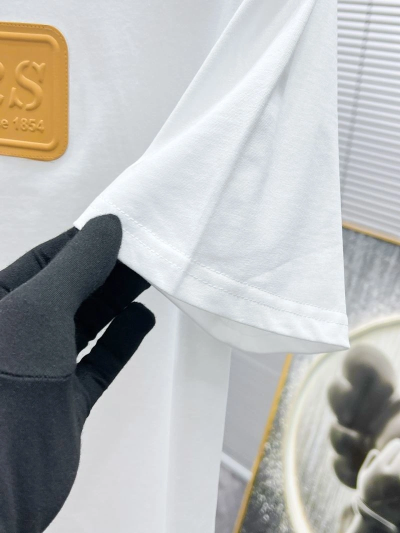 Discounted Louis Vuitton T-Shirts