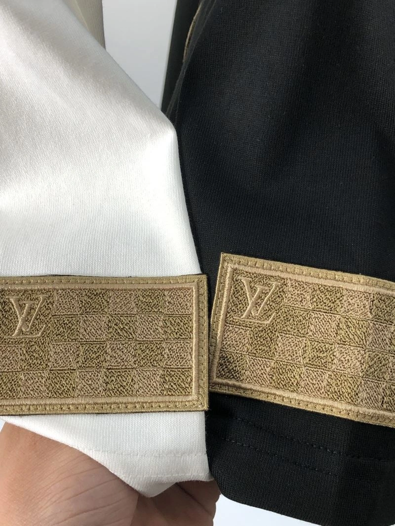 Factory-made Louis Vuitton T-Shirts