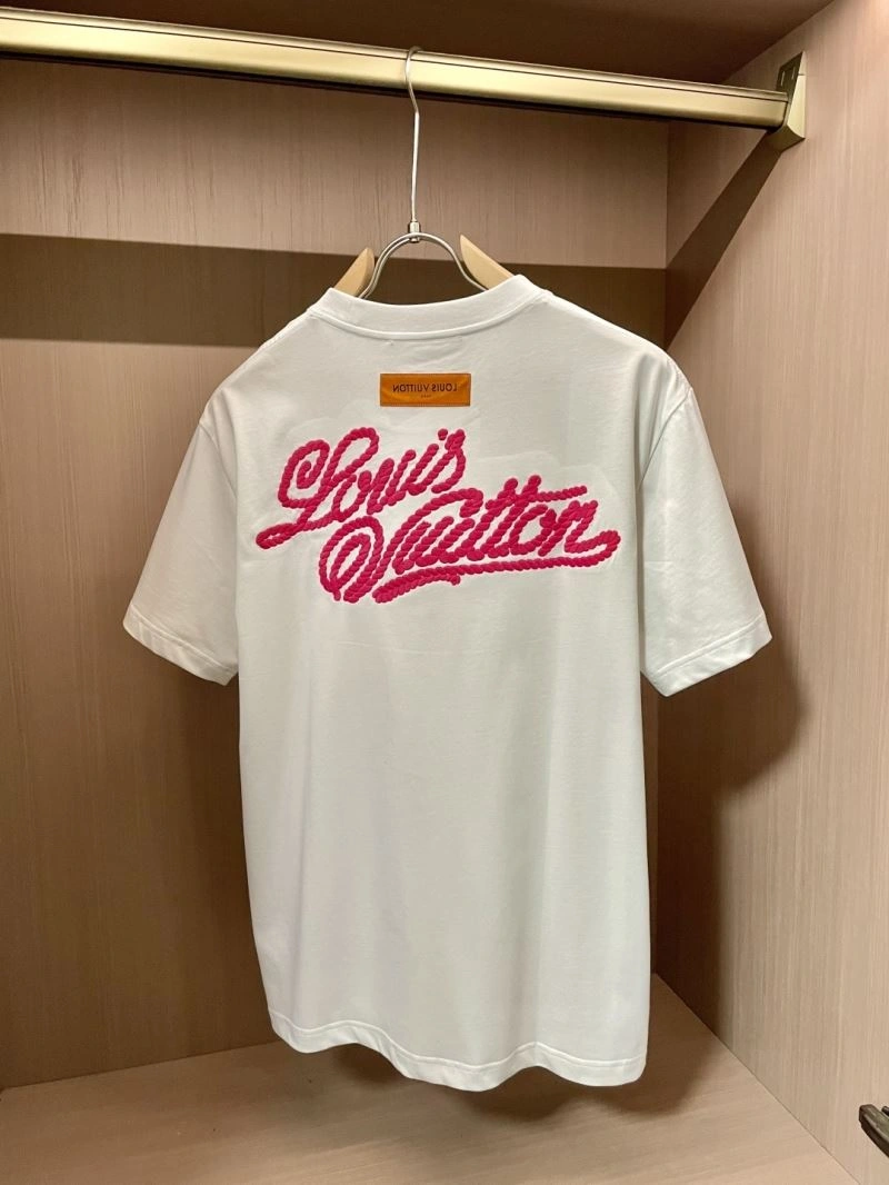 Top match Louis Vuitton T-Shirts
