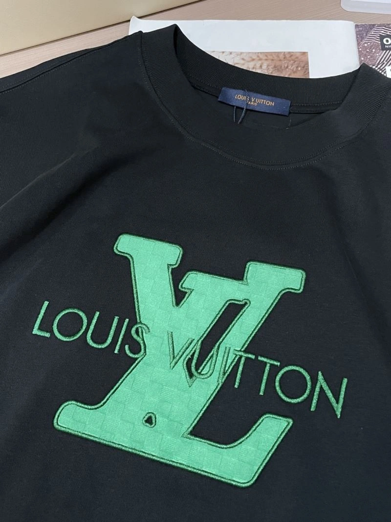 Top mirror Louis Vuitton T-Shirts