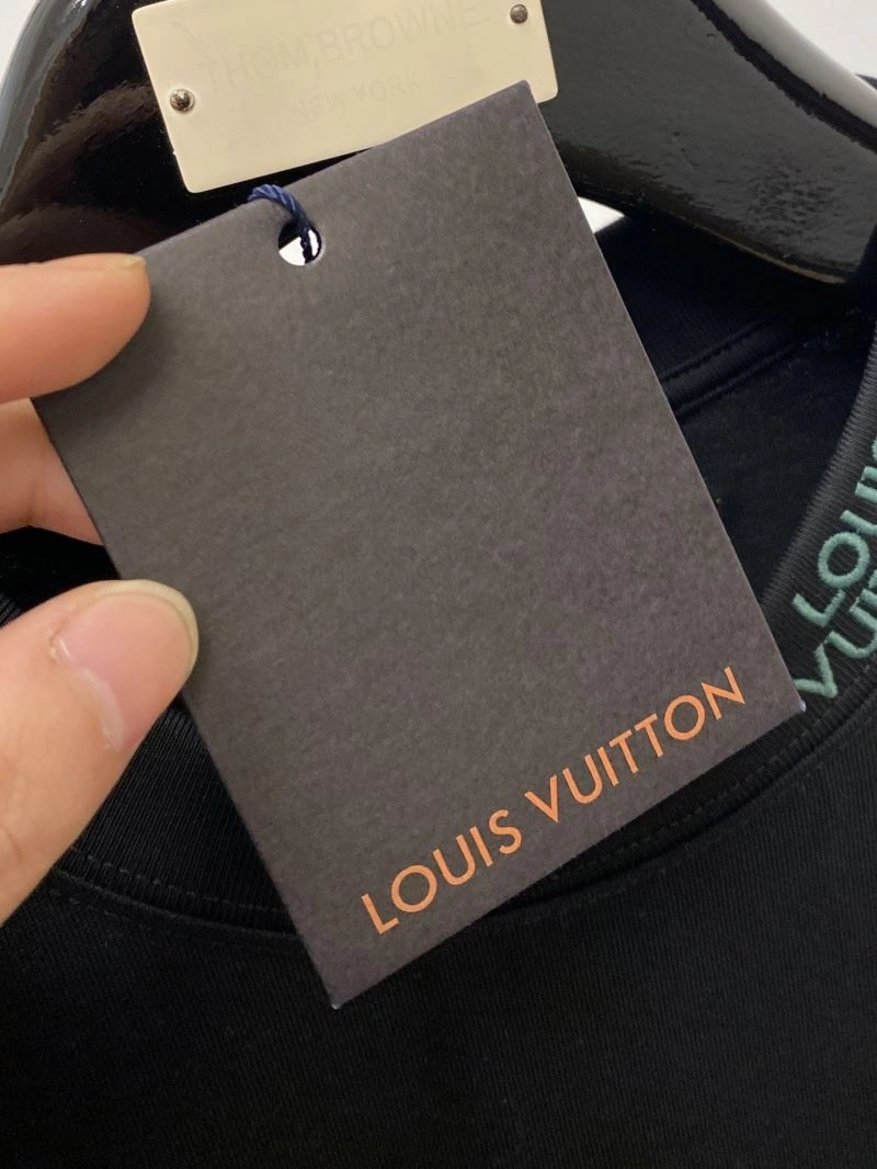 High fidelity Louis Vuitton T-Shirts