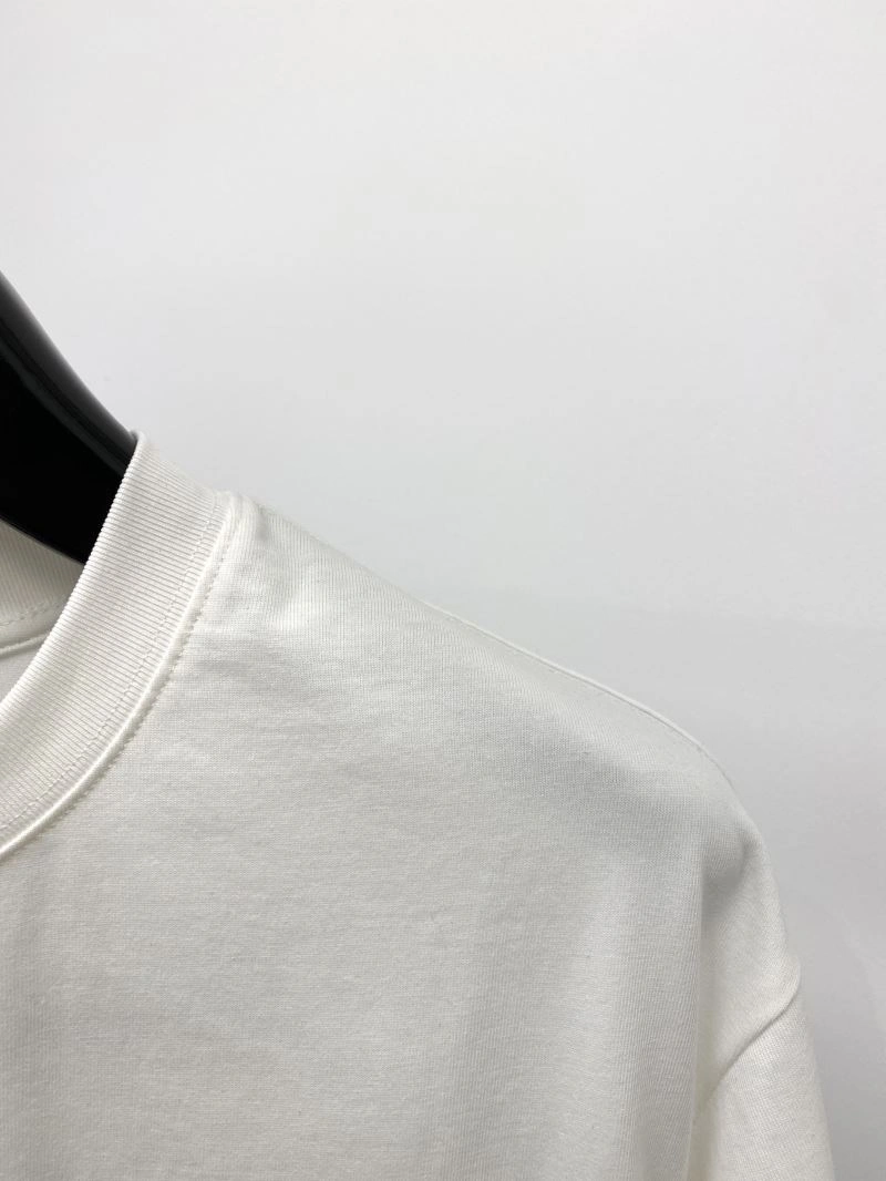 Value-priced Louis Vuitton T-Shirts