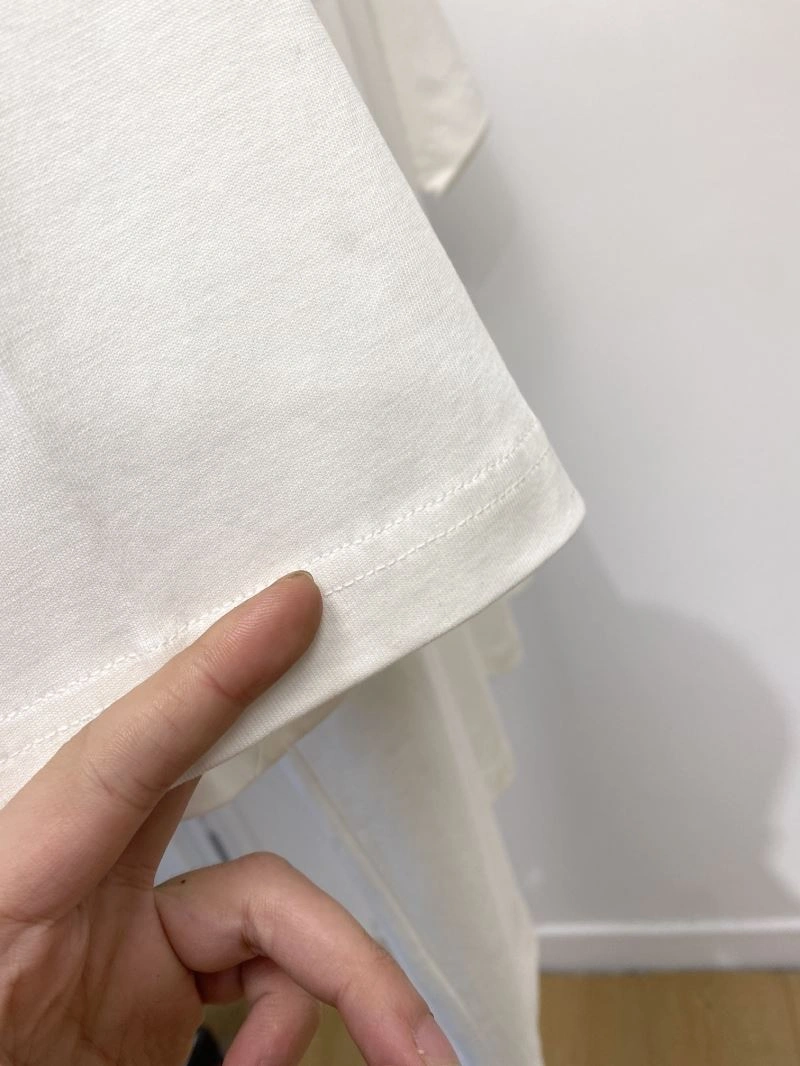 Value-priced Louis Vuitton T-Shirts
