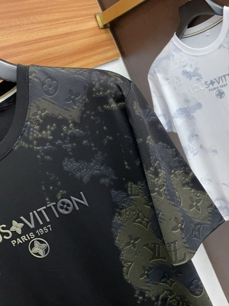 Factory-made Louis Vuitton T-Shirts