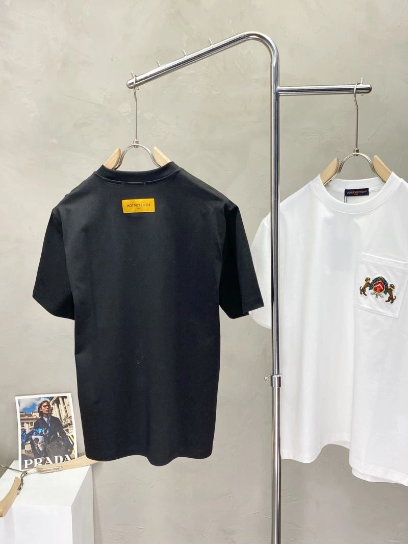 Precise copy Louis Vuitton T-Shirts